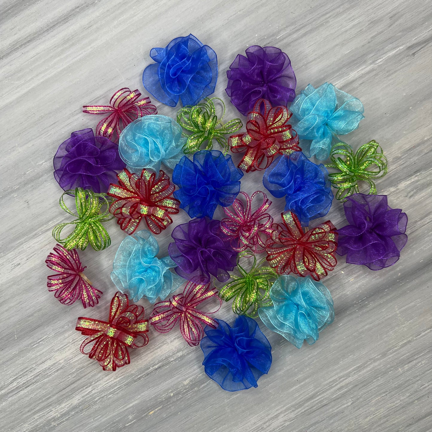 Bright - Pixie and Puff - 24 Medium Bows – Bardel Bows
